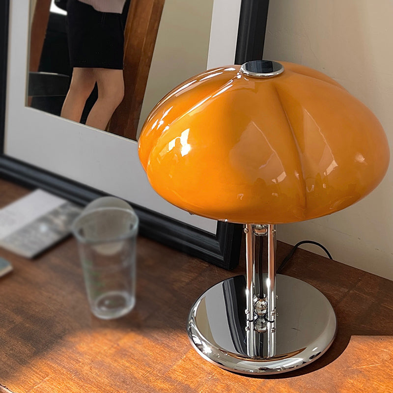 Pumpkin Single Leg Lamp – Taraiga