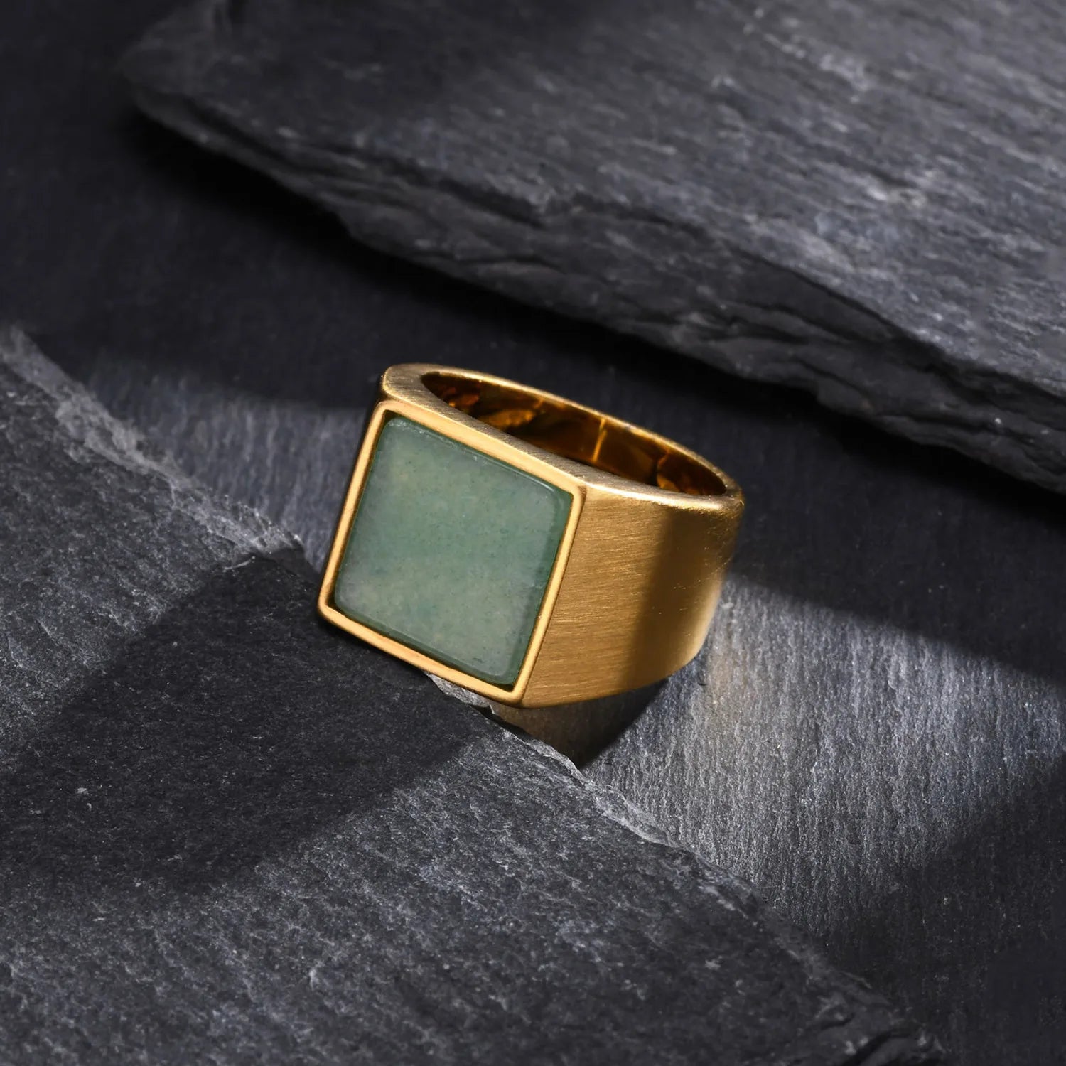Natural Rectangular Stone Ring – Taraiga